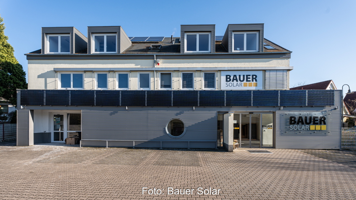 Photovoltaik: Bauer Solar lanciert neue Glas-Glas-Module - Solarserver