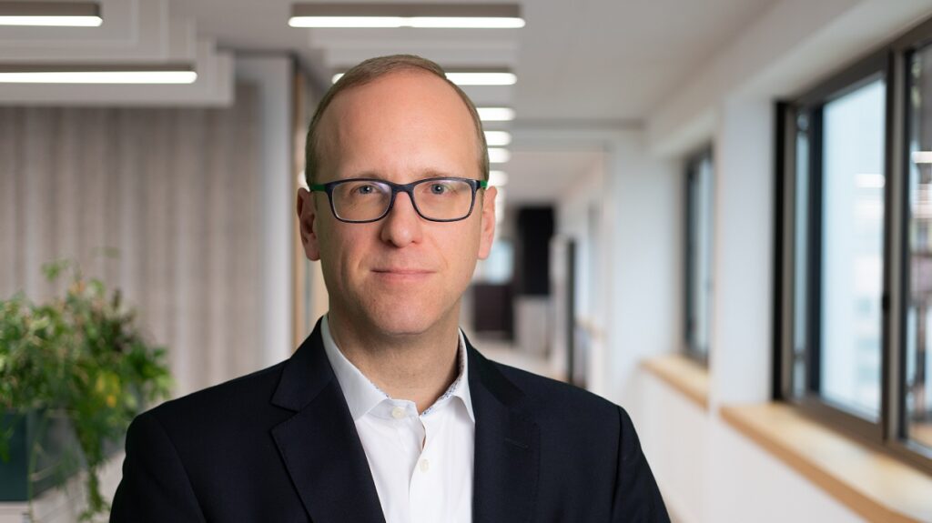 Investitionen in erneuerbare Energien im Trend - Solarserver