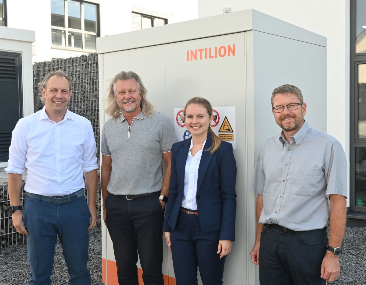 Speicher von Intilion versorgt Smart Grid Lab Hessen - Solarserver