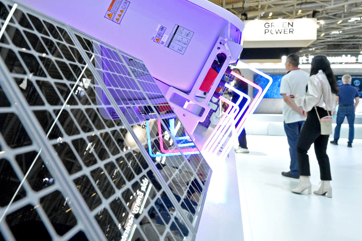 Intersolar Europe 2025: Highlights aus der Branche - Solarserver