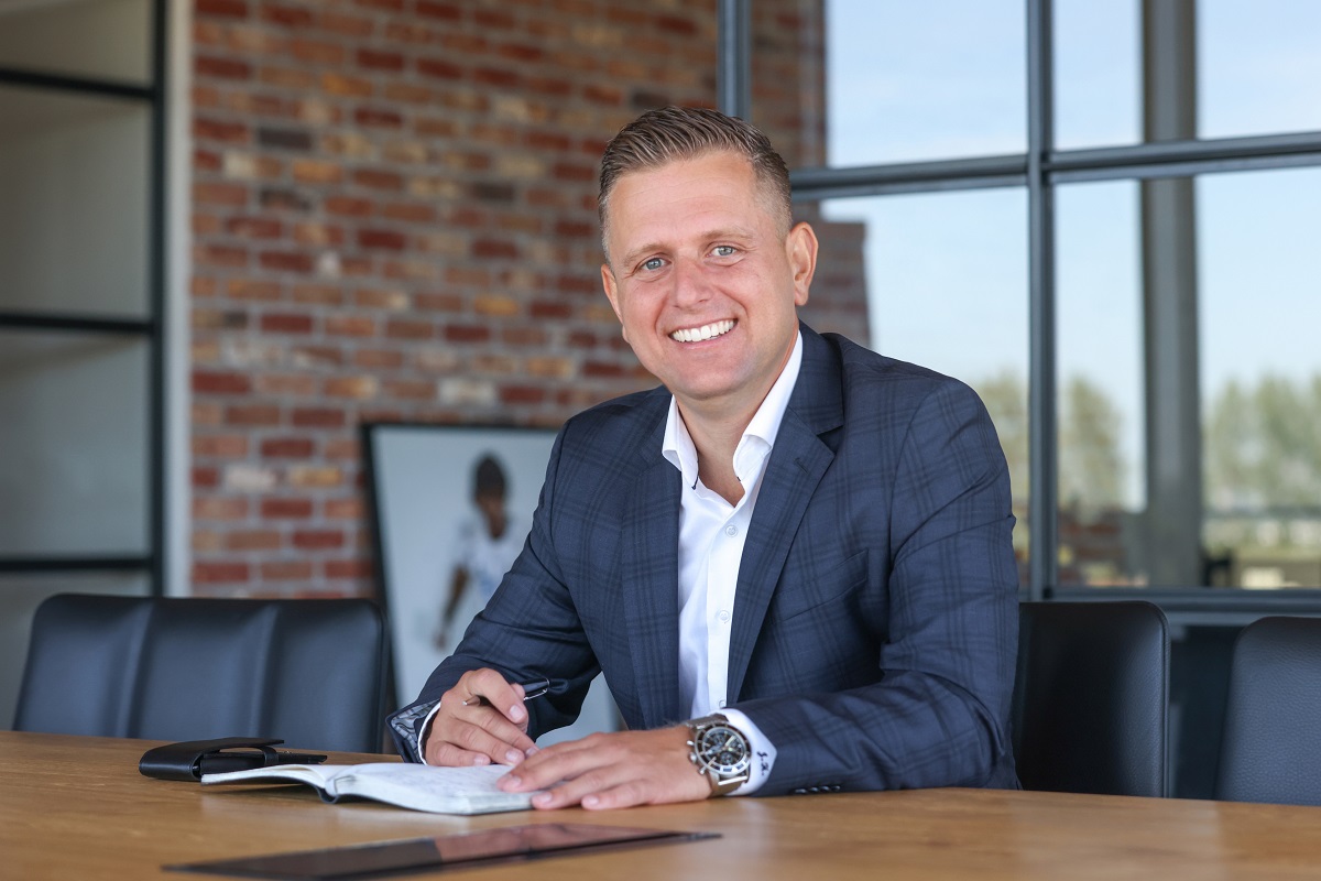 JES Group: Photovoltaik-Installationen verdoppelt - Solarserver