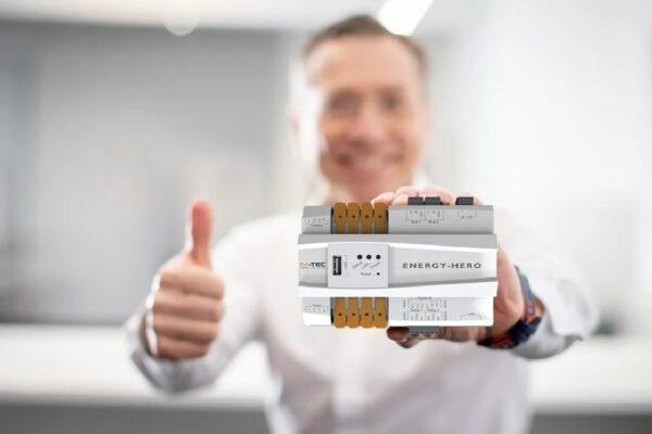 M-Tec stellt Einspeisezähler für Heimenergiesysteme HEMS vor - Solarserver