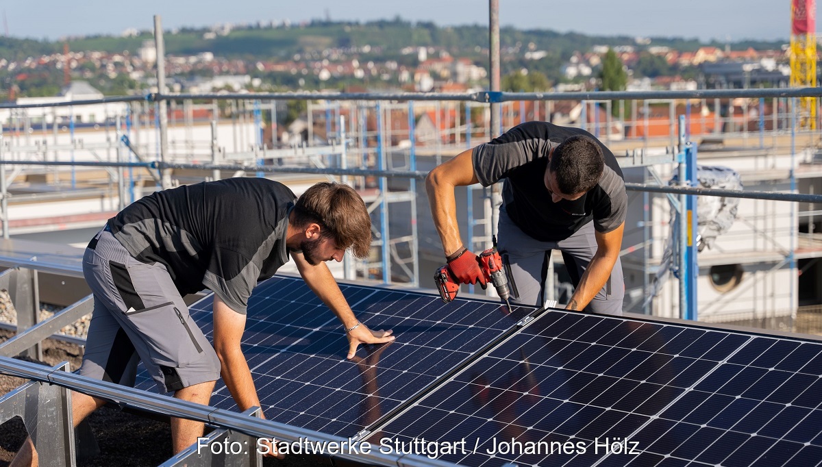 Stadtwerke Stuttgart installieren Photovoltaik-Anlage auf Quartiersdach - Solarserver