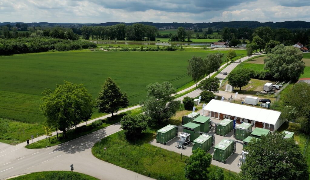 Verbund nimmt Batteriespeicherkette Bayern-Hessen in Betrieb - Solarserver