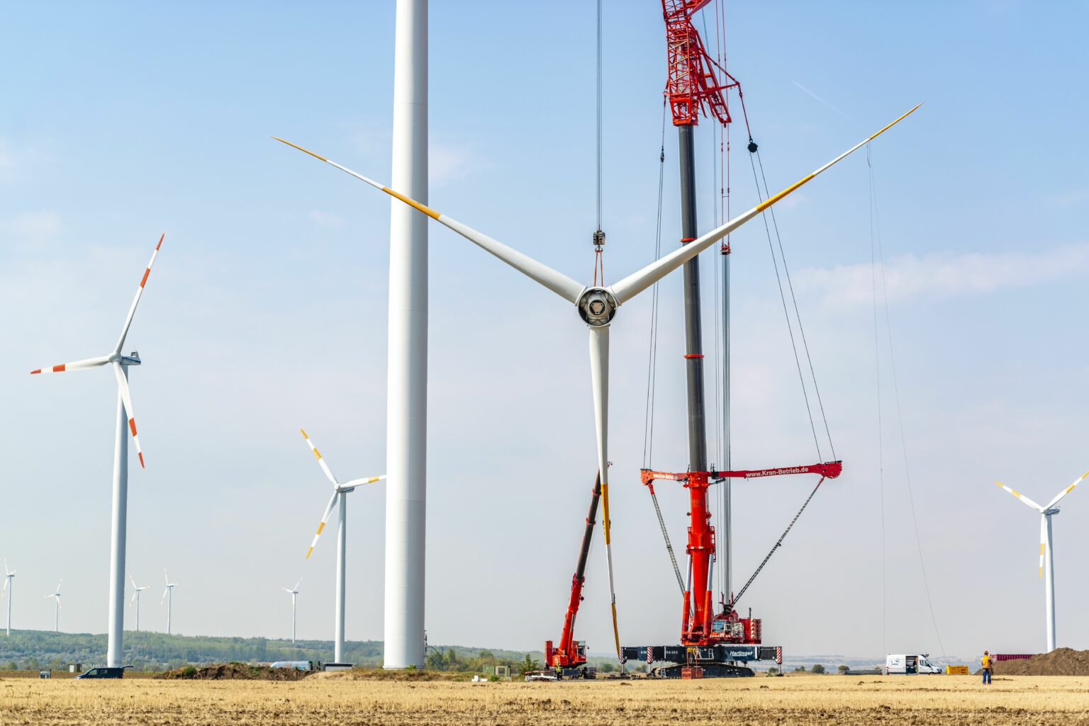 Ostwind verkauft Ü20-Windpark nach Repowering an Ökorenta - Solarserver