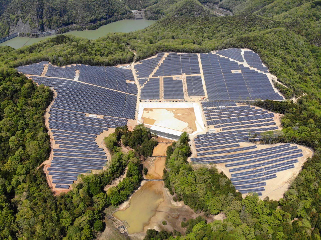 hep: Zehn Photovoltaik-Solarparks in Japan am Netz - Solarserver
